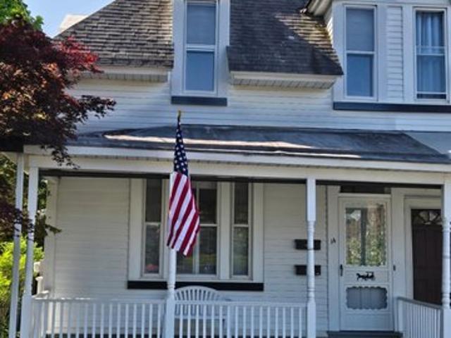 14 Union St, Mount Holly, NJ 08060