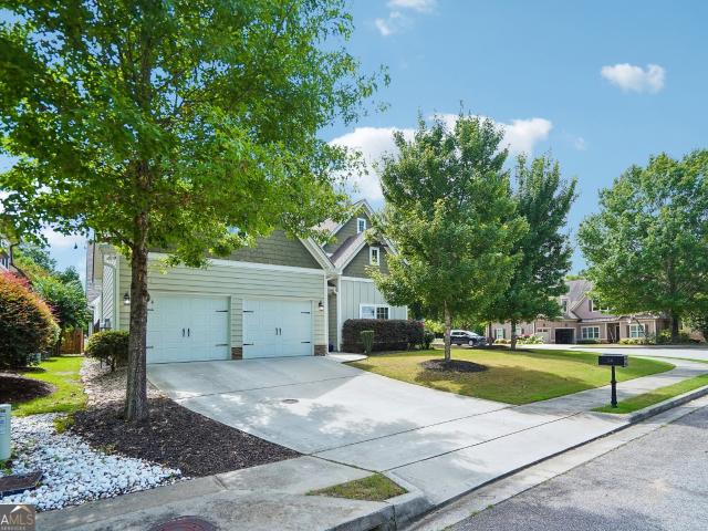 14 Vanderbilt Pointe Way