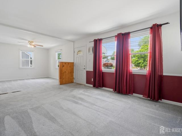 14 vaughn Avenue