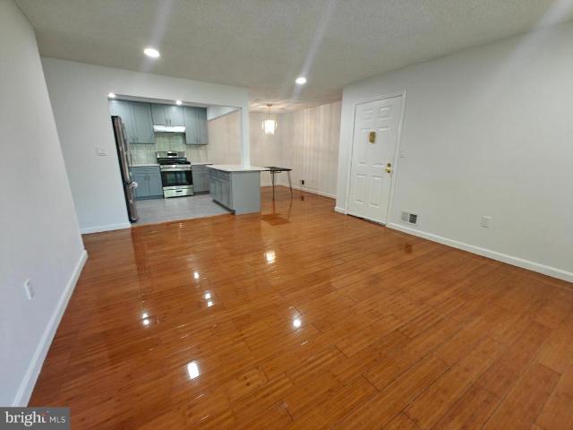 14 Voscek Court