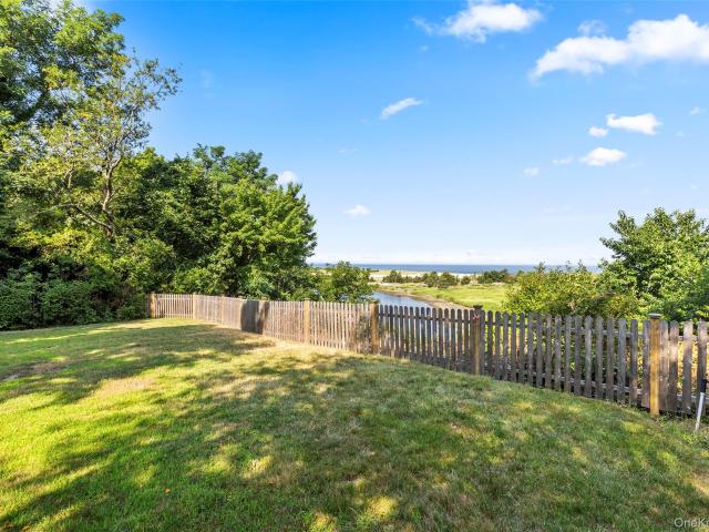 14 W Meadow Lane Ext, Stony Brook, NY 11790 | MLS #901803 | Compass