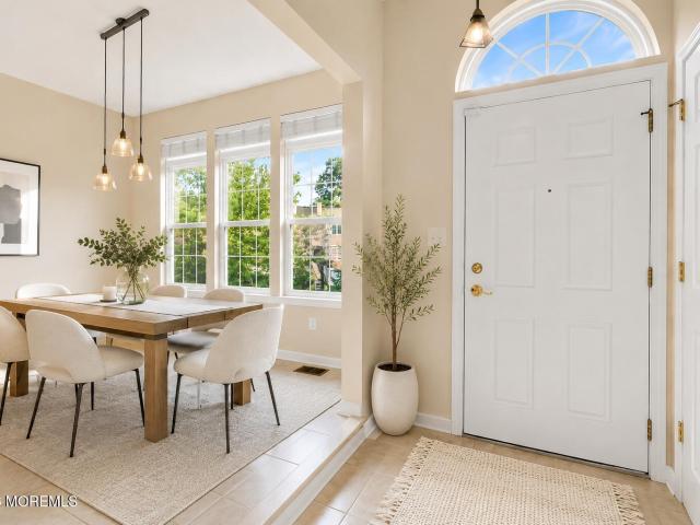 14 W Aspen Way