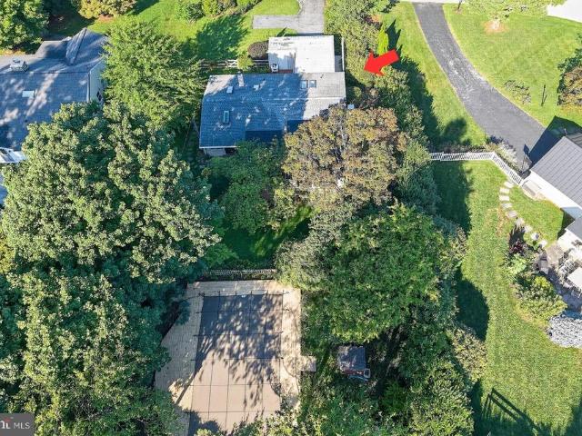 14 W Golf Club Lane