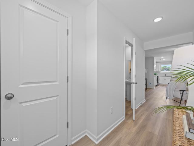 14 W Pioneer Way # 131