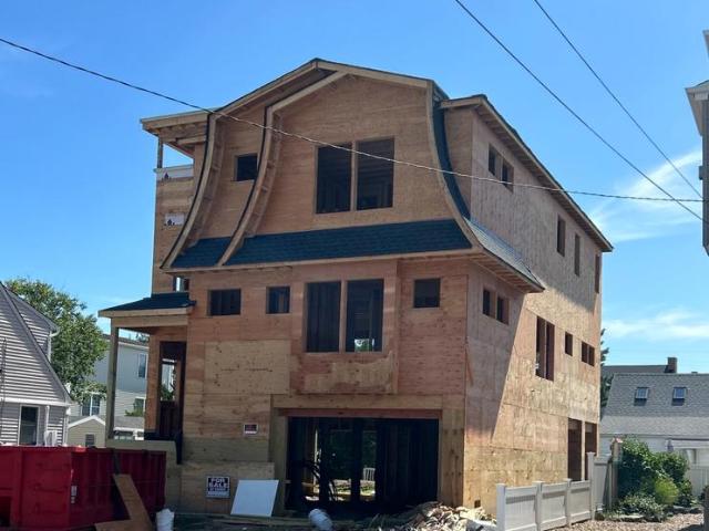 14 W South 31St Street