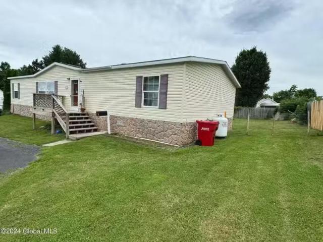 14 WALDO PL, PORT HENRY, NY 12974 Single Family Residence For.