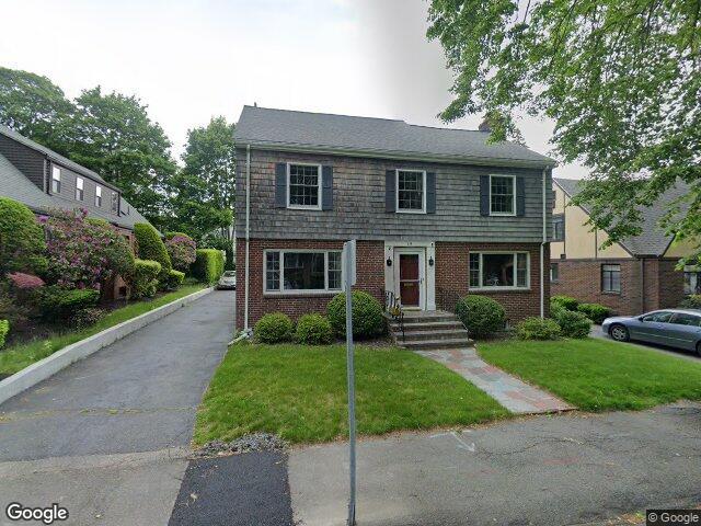 14 Wallace Rd, Lynn, MA 01902