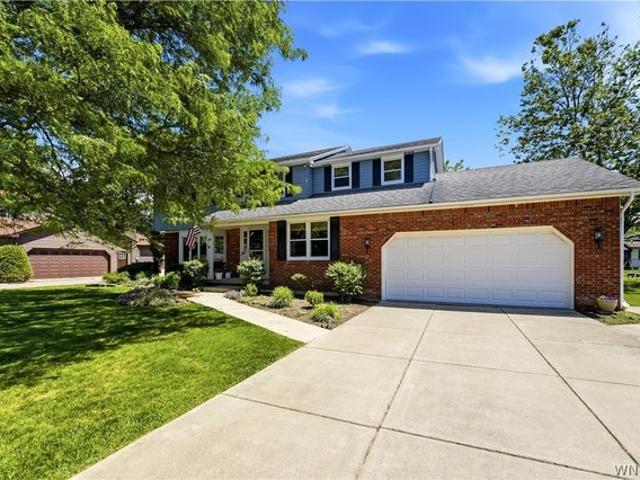 14 Waxwing Ln, Amherst, NY 14051