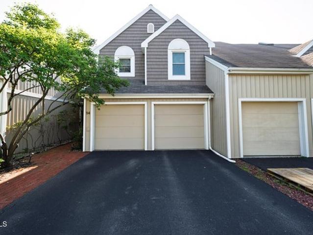 14 Wedgewood Ln, Voorheesville, NY 12186