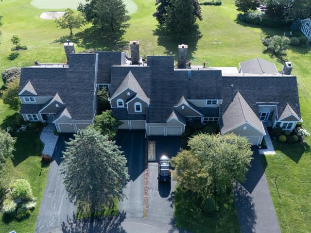 14 Wedgewood Lane