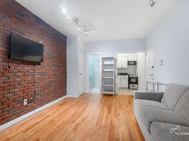 14 West 88th Street, New York, NY