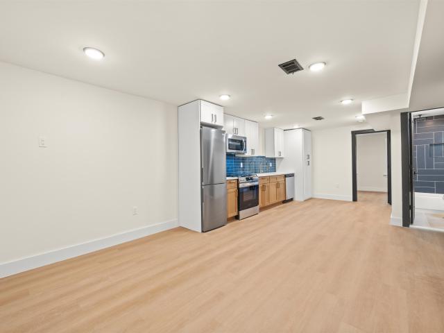 14 Westervelt Pl, Unit 2, Jersey City, NJ 07304 | MLS #260006 | Compass