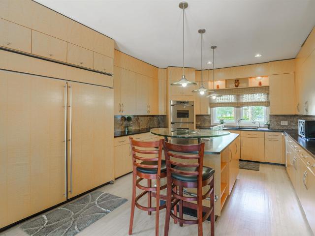 14 whithorn Way