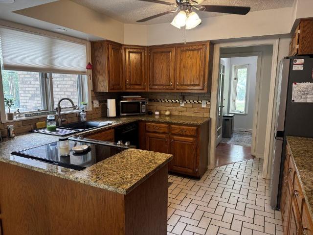14 Winnebago Drive