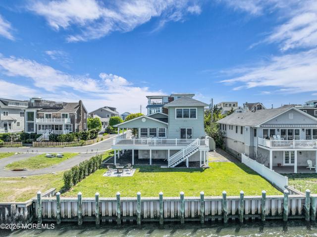 14 Willow Way