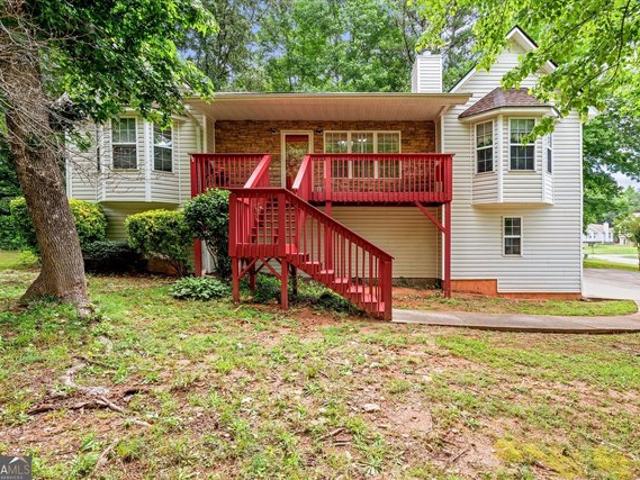 14 Wood Cir, Villa Rica, GA 30180
