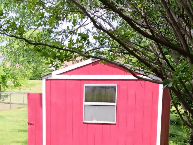14 Woodland Drive