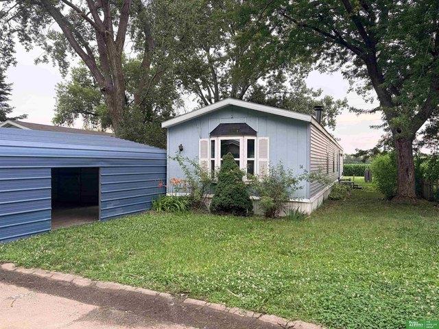 14 York Mobile Plaza Ct, York, NE 68467