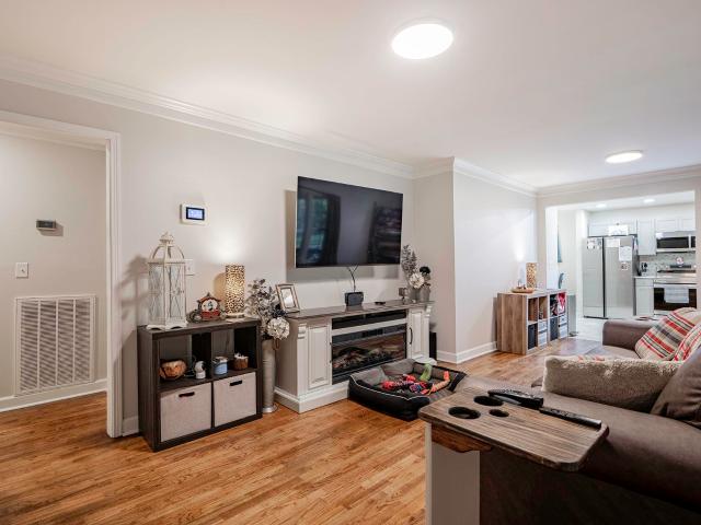 14 Yucca Drive