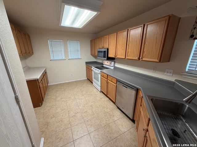 14 Adkins Rdg