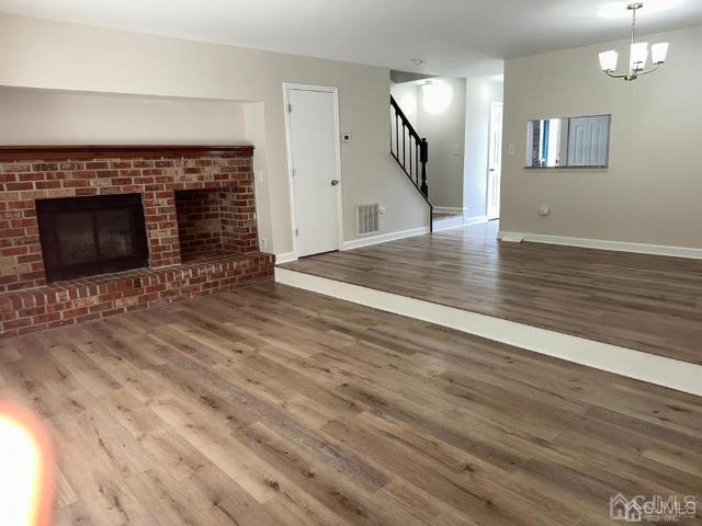 14 Albury Way