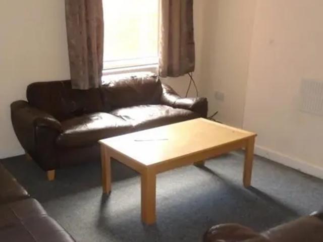 14 Alton Road, Metchley, B29 7DU, United Kingdom | 5 bed house for rent #133911714 | Rentberry