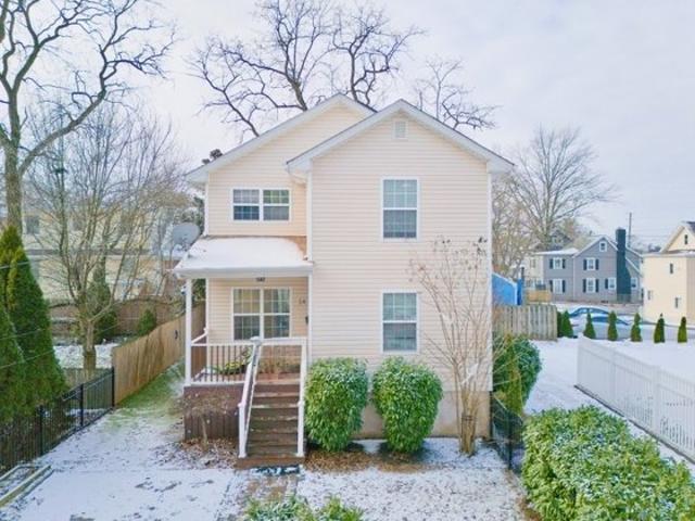 14 Amherst St, Highland Park, NJ 08904
