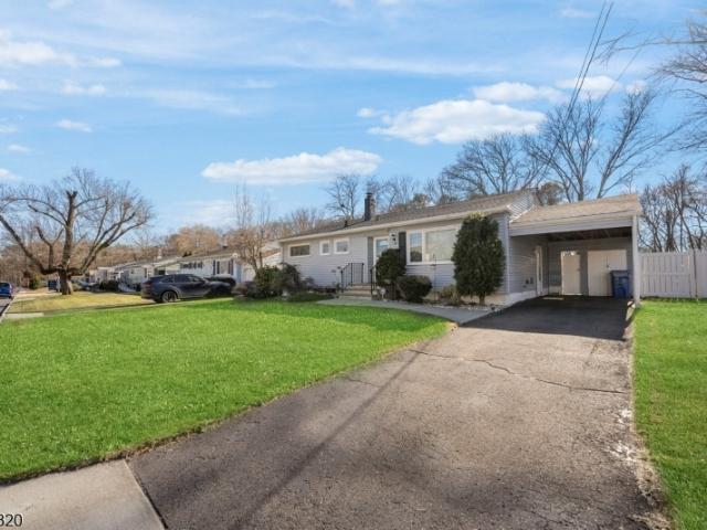 14 Andover Rd