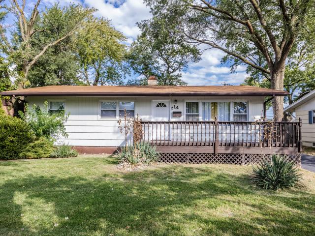 14 Arrowhead Dr, Thornton, IL 60476 | Compass