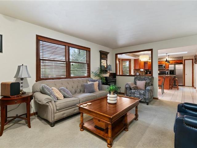 14 Autumn Wood Ct, Pittsburgh, PA 15239 | MLS #1733