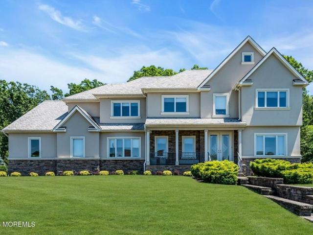 14 Barrister Ct, Freehold, NJ 07728