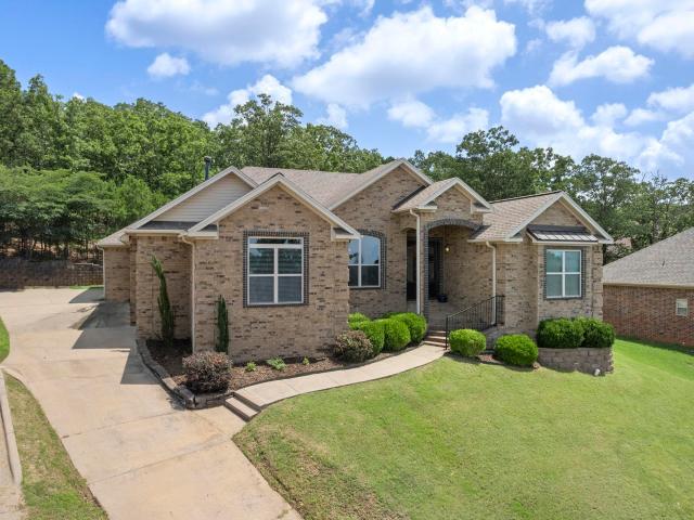 14 Basswood Terrace