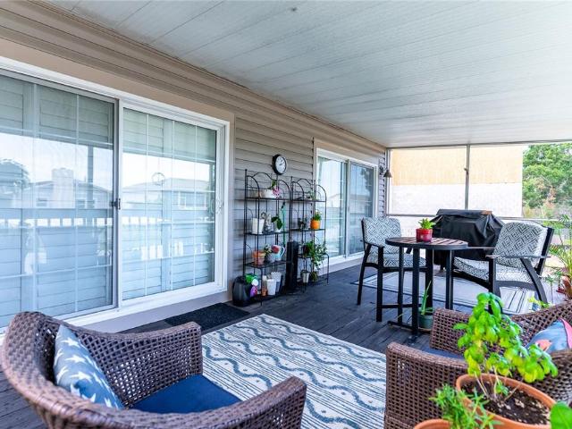14 Baywood Dr, Palm Harbor, FL 34683 | MLS #TB8529