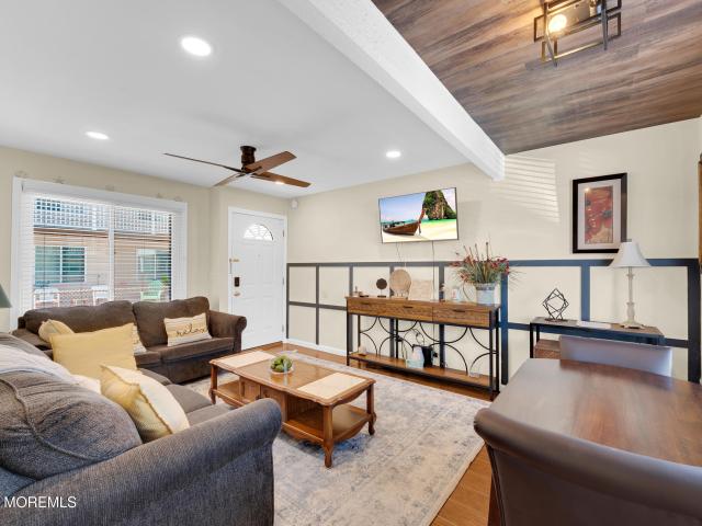 14 Bay Boulevard Unit 2A