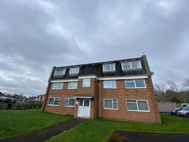 14 Bedroom Apartment Flat