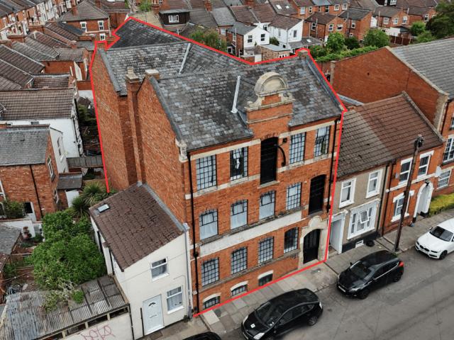 14 bedroom block of apartments for sale in Gray Street, Northampton, NN1