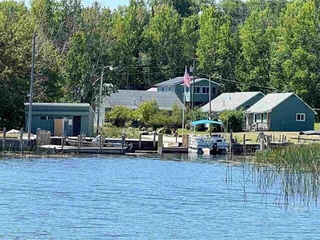14 bedroom, Drummond Island MI 49726 90519897