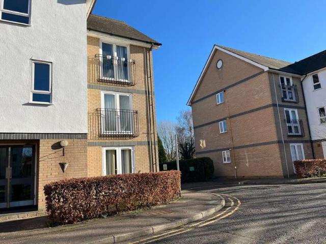 14 Bedroom Flat