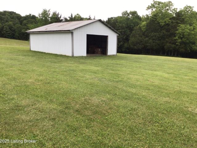 14 Border Ln