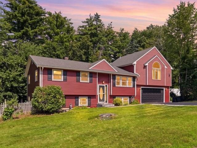 14 Briscoe Rd, Groveland, MA 01834
