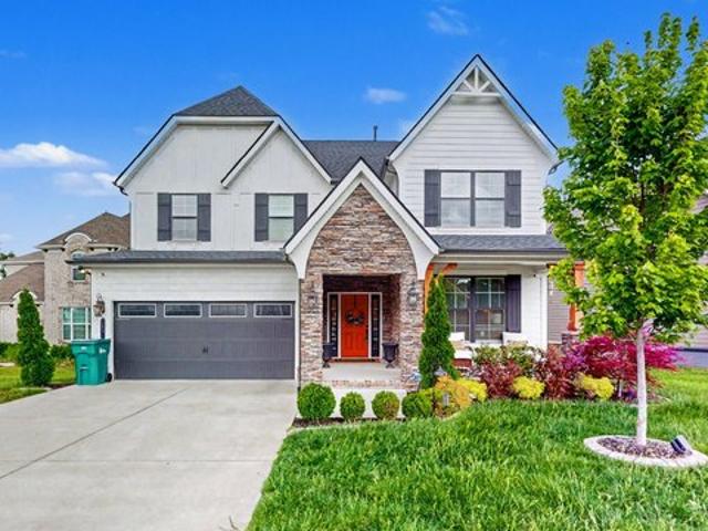 14 Bristol Ct, Lebanon, TN 37090