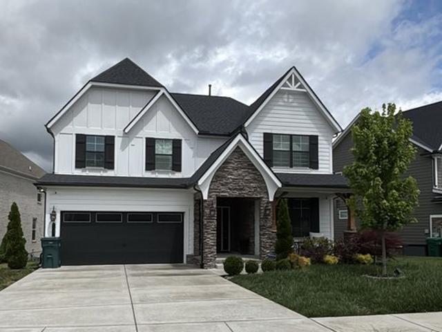 14 Bristol Ct, Lebanon, TN 37090