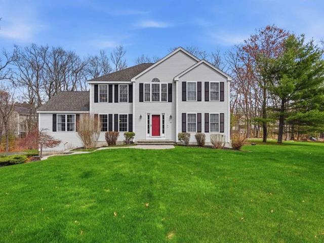 14 Buckhide Rd, Windham, NH 03087