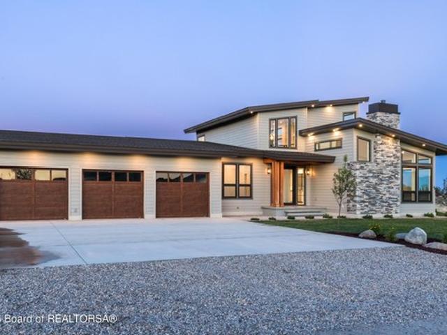 14 Carmichael Loop, Pinedale, WY 82941