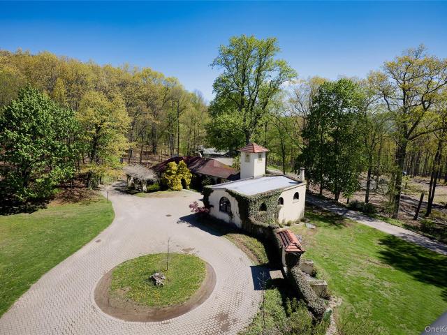 14 Castleton Drive