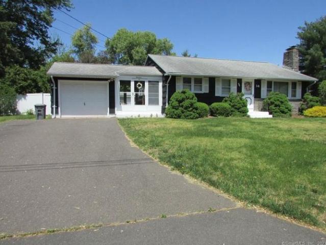14 Catalina Dr, Enfield, CT 06082