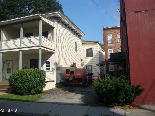 14 Center Street