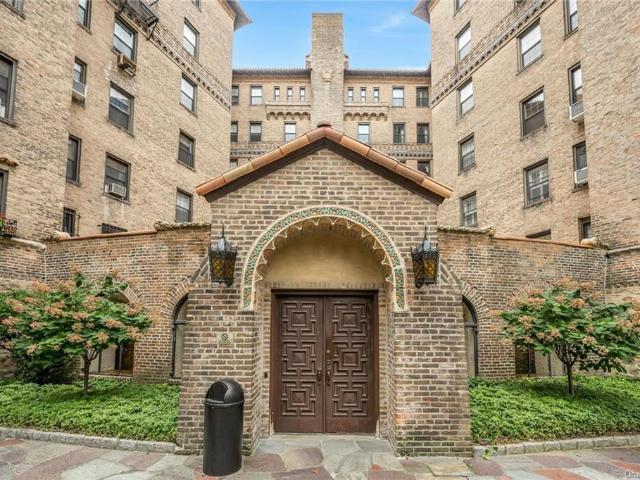 14 Chatsworth Ave, Unit 5G, Larchmont, NY 10538 | MLS #H6328