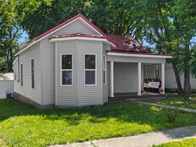 14 Cook Avenue