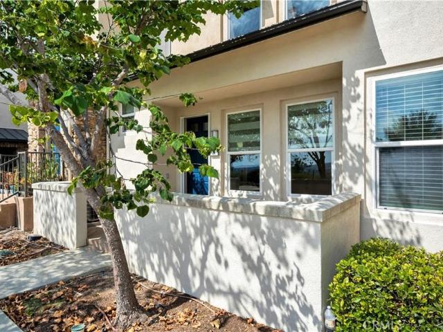 14 Colonial Way 65